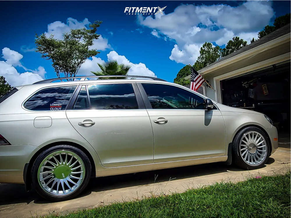 2013 Volkswagen Jetta Sportwagen Tdi with 18x8.5 3SDM 0.04 and Vercelli ...