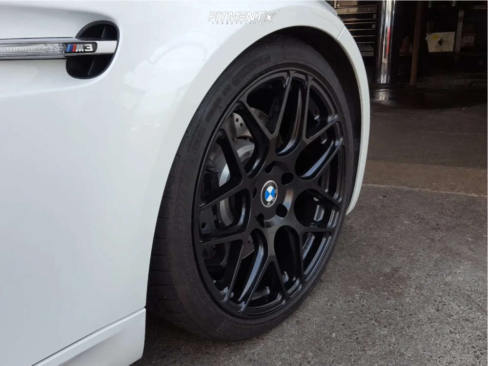 2013 BMW M3 Base with 19x8.5 Superspeed RF01 and Michelin 245x35 on ...