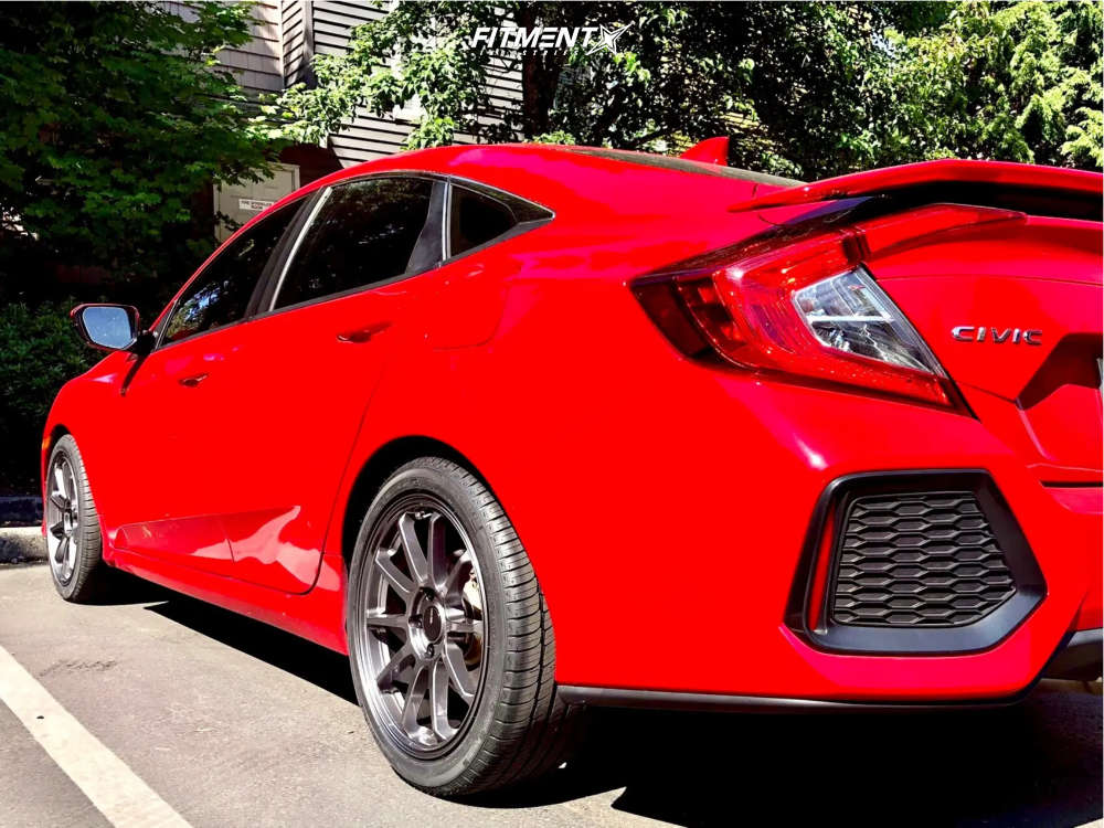 2018 Honda Civic Si with 18x8 Enkei Px-10 and Michelin 235x40 on Stock ...