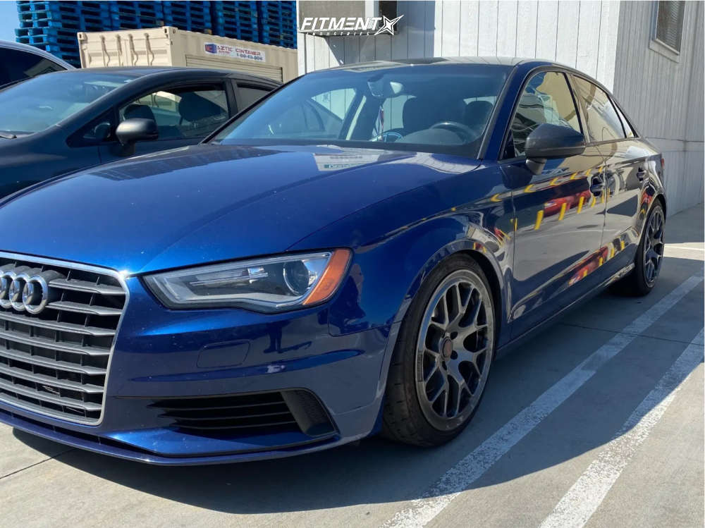 Neuspeed RSe122 18x8.5 45 Gunmetal | 88.122.17GG | Fitment Industries