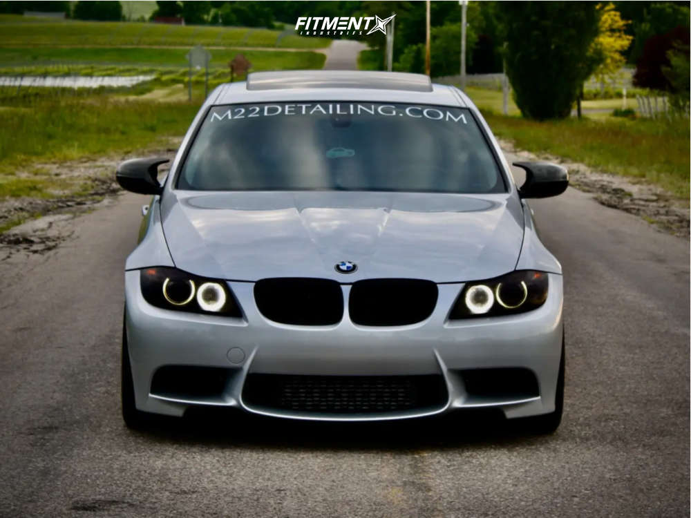 2011 BMW 335i XDrive Base with 18x8.5 ESR Rf2 and Lexani 235x40 on ...