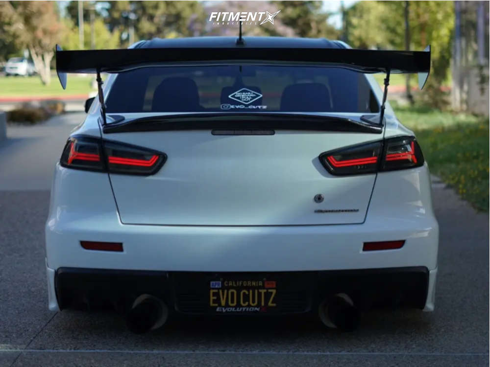 2015 Mitsubishi Lancer Evolution MR with 18x10 Work Emotion Cr 3p and ...