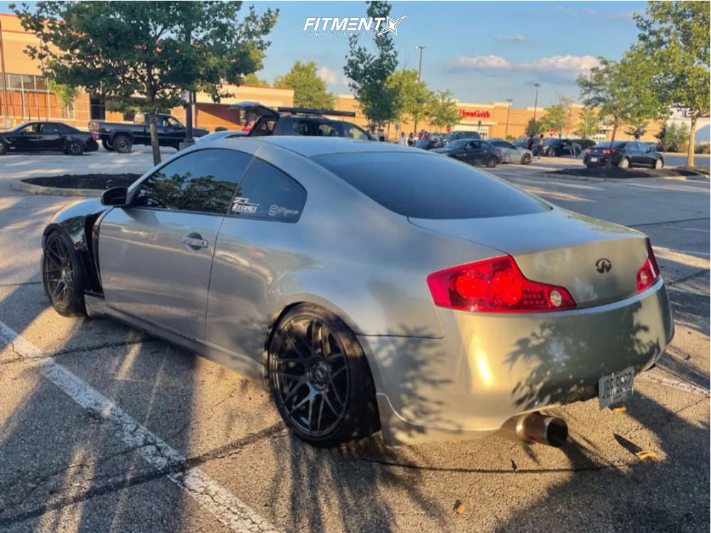 2004 INFINITI G35 Base with 19x9.5 ESR Rf1 and Achilles 255x35 on ...