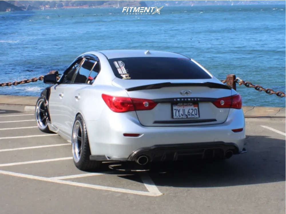 2015 INFINITI Q50 Premium with 18x9.5 Cosmis Racing Xt-006r and Falken 235x40 on Coilovers ...