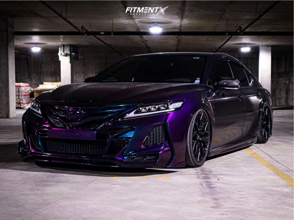 2019 Toyota Camry XSE with 19x8.5 Niche Mazzanti and Goodyear 235x40 on ...