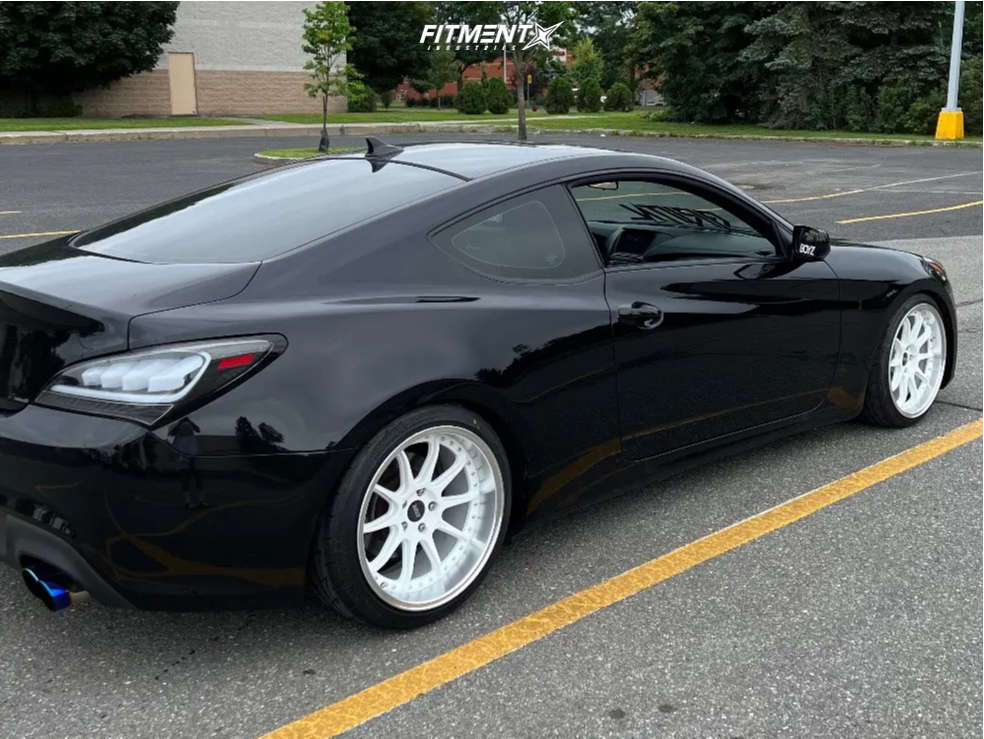 2013 Hyundai Genesis Coupe 2.0T Premium with 19x9.5 ESR Cs12 and ...