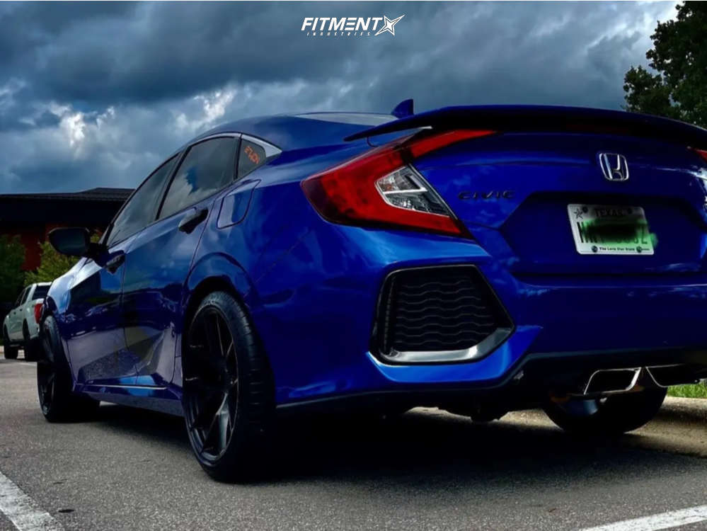 2019 Honda Civic Si with 18x9.5 Aodhan Aff7 and Michelin 255x35 on ...