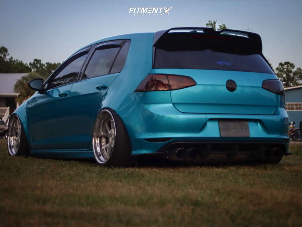 2015 Volkswagen Golf R Base with 18x10 Legacy Forged LF-30 and ...