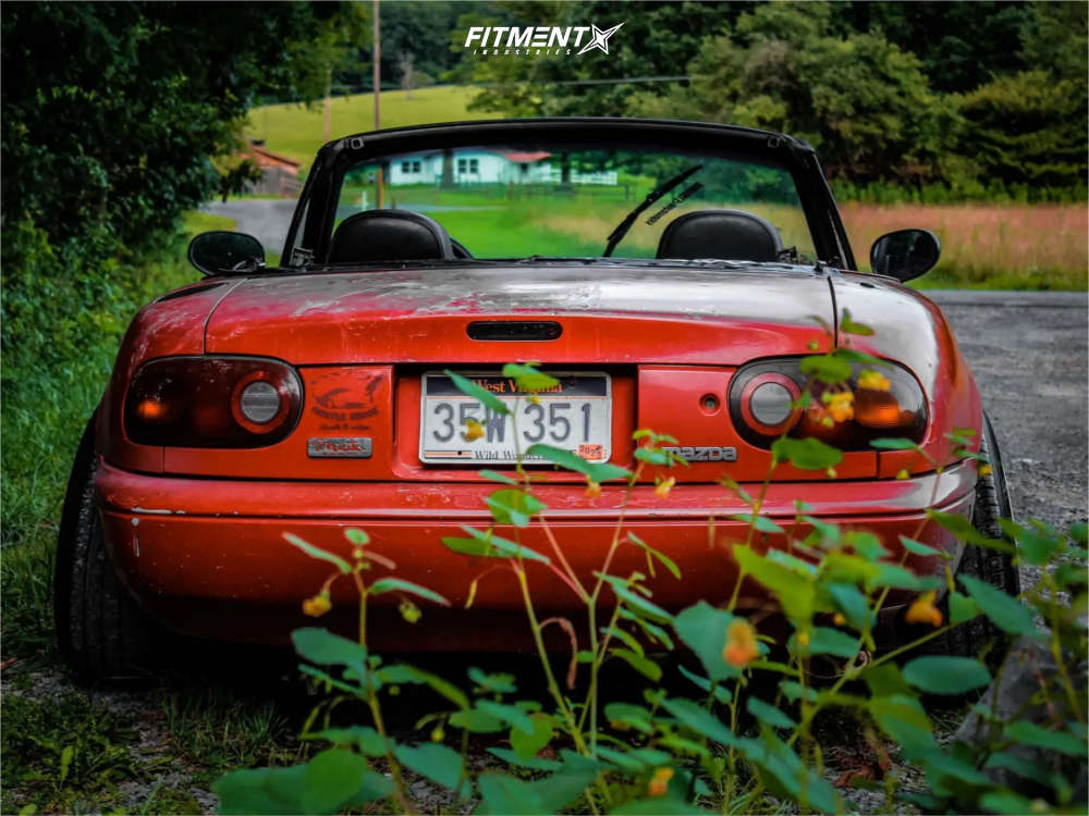 1991 Mazda Miata Base with 15x8 MST Time Attack and Summit 195x50 on ...