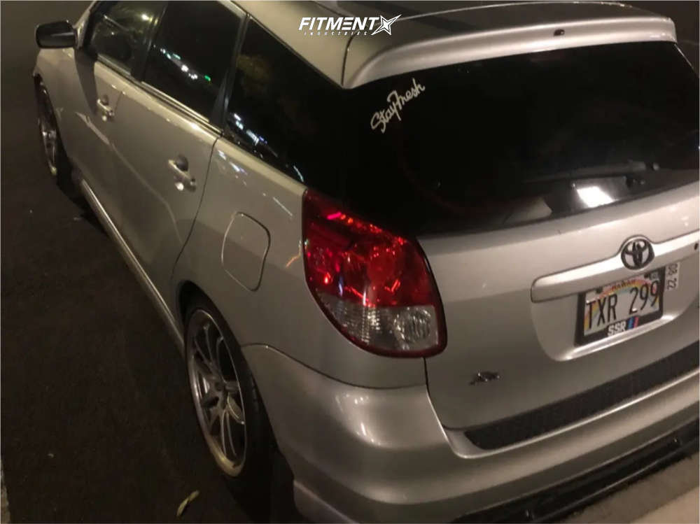 2004 Toyota Matrix XR with 18x8.5 Enkei Rpf1 and Lionhart 225x40 on ...