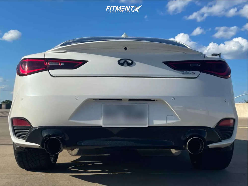 2020 INFINITI Q60 Red Sport 400 with 20x9 Curva Cff50 and Continental ...