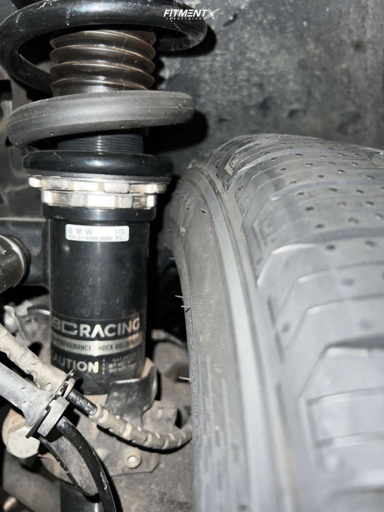 2015 BMW X1 xDrive28i with 17x7.5 Mach Mp42 and Kumho 225x50 on ...