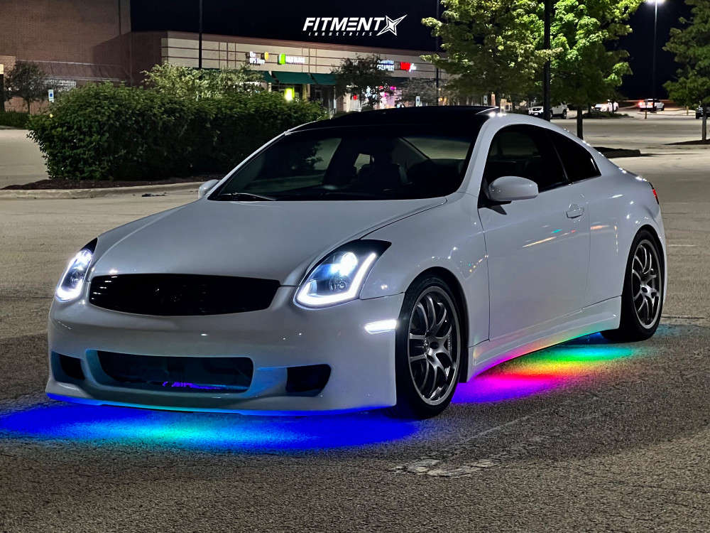 2005 INFINITI G35 Base with 19x8 Rays Engineering Infiniti Forged Rays ...