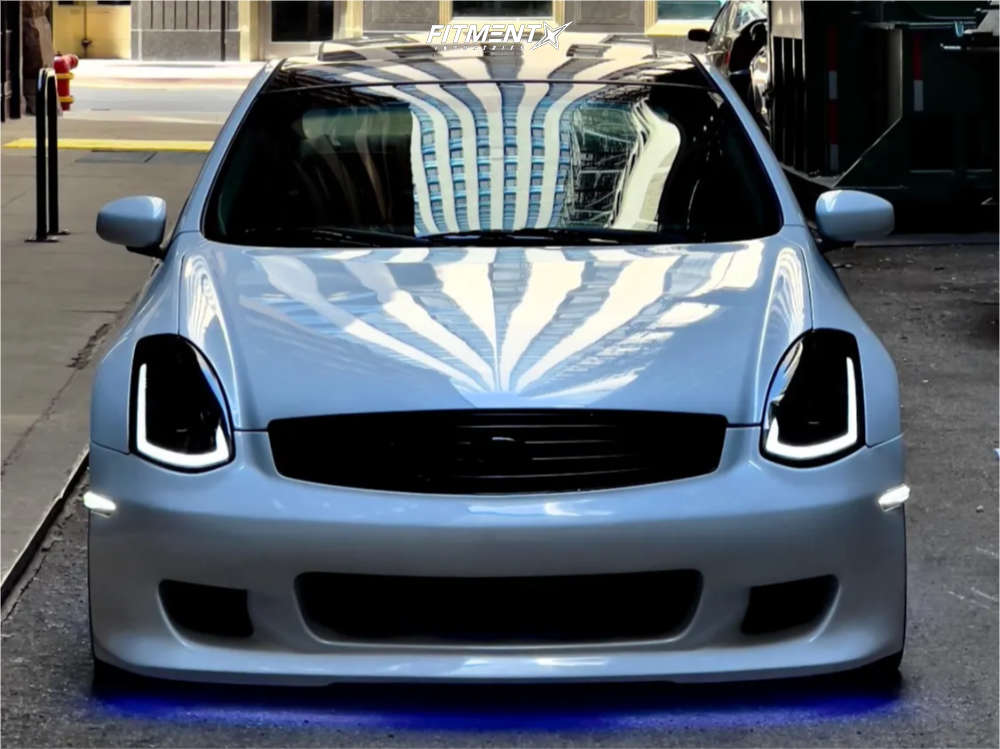 2005 INFINITI G35 Base with 19x8 Rays Engineering Infiniti Forged Rays ...