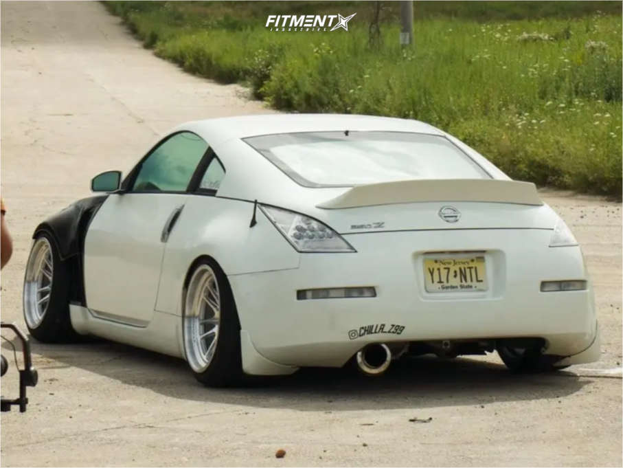 2008 Nissan 350Z Base with 18x11 Cosmis Racing Xt-206r and Vercelli ...