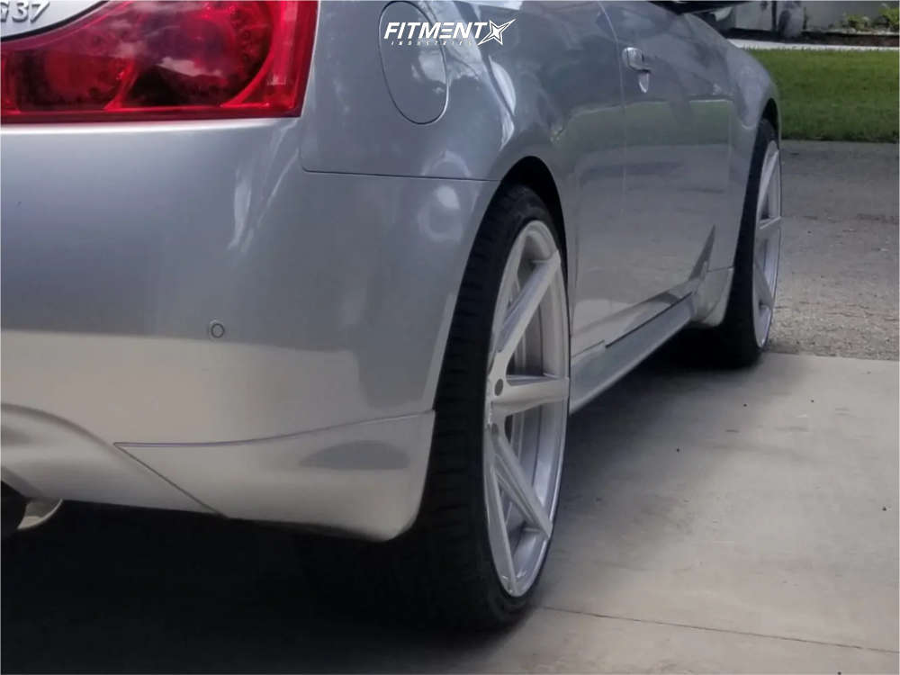 2013 INFINITI G37 Journey with 20x9 Rohana RC7 and Delinte 245x35 on ...