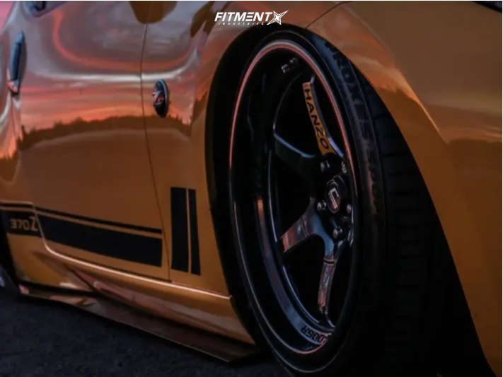 2018 Nissan 370Z Heritage Edition with 18x9.5 Cosmis Racing Xt-006r and ...