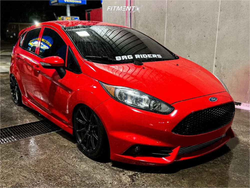 2014 Ford Fiesta ST with 17x7.5 XXR 527 and Federal 225x40 on Air Suspension | 2356989 | Fitment ...