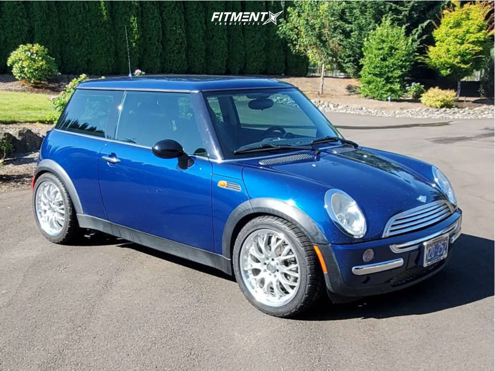 2004 Mini Cooper Base with 17x7.5 Drag Dr19 and BFGoodrich 225x45 on ...