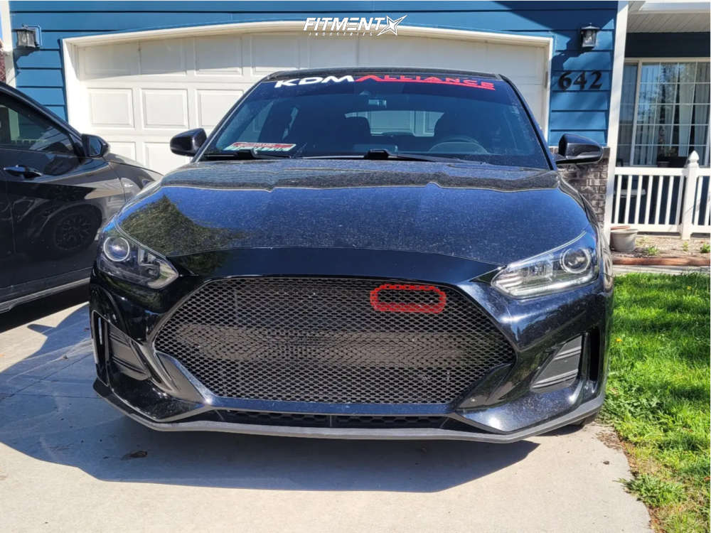 2019 Hyundai Veloster Premium with 17x7.5 NS Ns1506 and Vercelli 245x45 ...