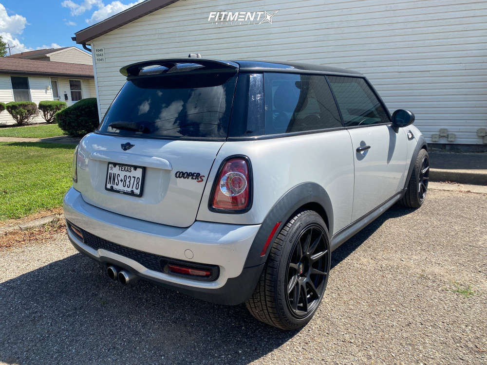 2013 Mini Cooper S with 17x8.25 XXR 527 and Barum 215x45 on Stock ...