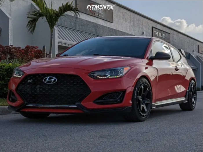 2020 Hyundai Veloster N Base with 19x8.5 Rotiform Kb1 and Michelin ...