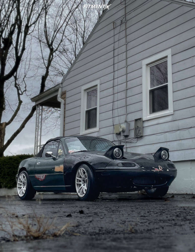 1990 Mazda Miata Base with 16x8 Japan Racing Jr29 and Hankook 205x45 on ...