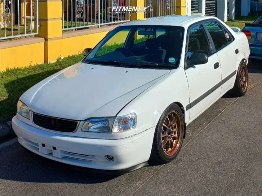 2000 Toyota Corolla VE with 15x7 Mugen Mf10 and Dunlop 195x50 on ...