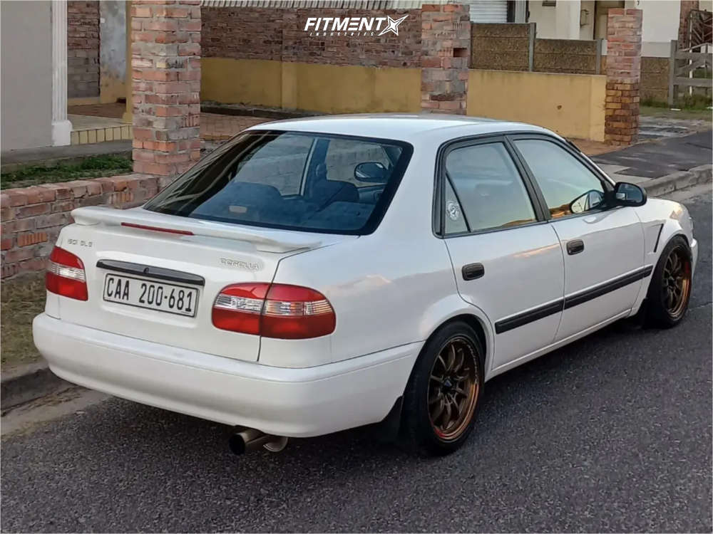 2000 Toyota Corolla VE with 15x7 Mugen Mf10 and Dunlop 195x50 on ...