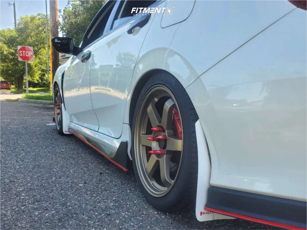 2018 Honda Civic Si with 18x8 AVID1 Av6 and Versatyre 225x40 on ...