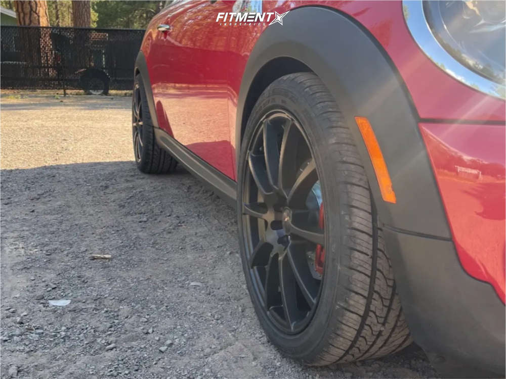 2013 Mini Cooper Coupe S with 18x8 Focal F-20 and Vercelli 235x40 on ...