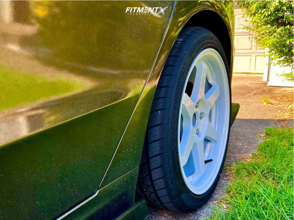 2016 Ford Fusion SE with 18x8.5 Vors Tr37 and Vercelli 235x40 on ...