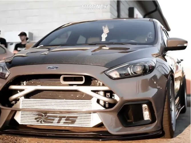 2017 Ford Focus RS with 18x9.5 Enkei Nt03m and BFGoodrich 245x40 on ...