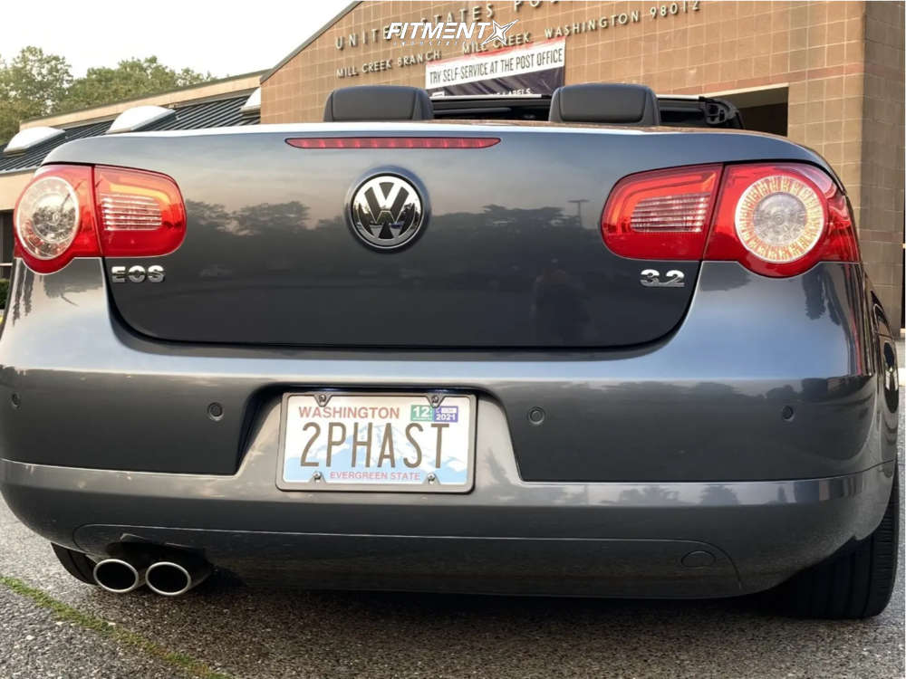 2008 Volkswagen Eos VR6 with 18x8.5 3SDM 0.06 and Pirelli 235x45 on ...