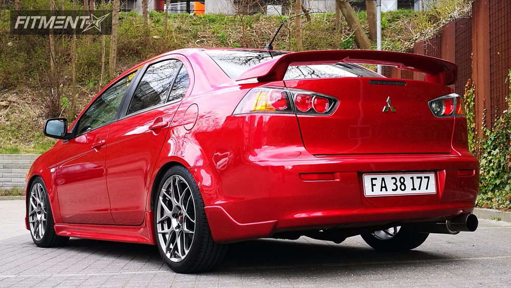 2010 Mitsubishi Lancer Ralliart with 18x7.5 Japan Racing JR18 and ...