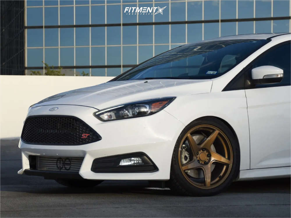 2017 Ford Focus ST with 18x8.5 Anovia Kinetic and General 245x40 on Coilovers | 2372912 ...