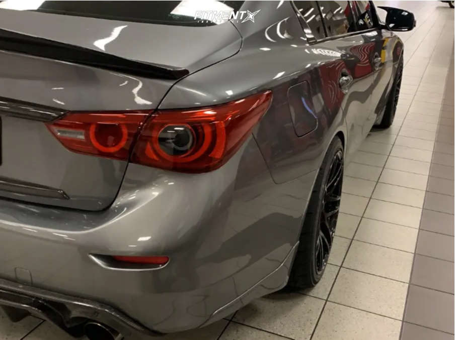 2015 INFINITI Q50 Premium with 19x10 Forgestar F14 and Firestone 265x35 ...