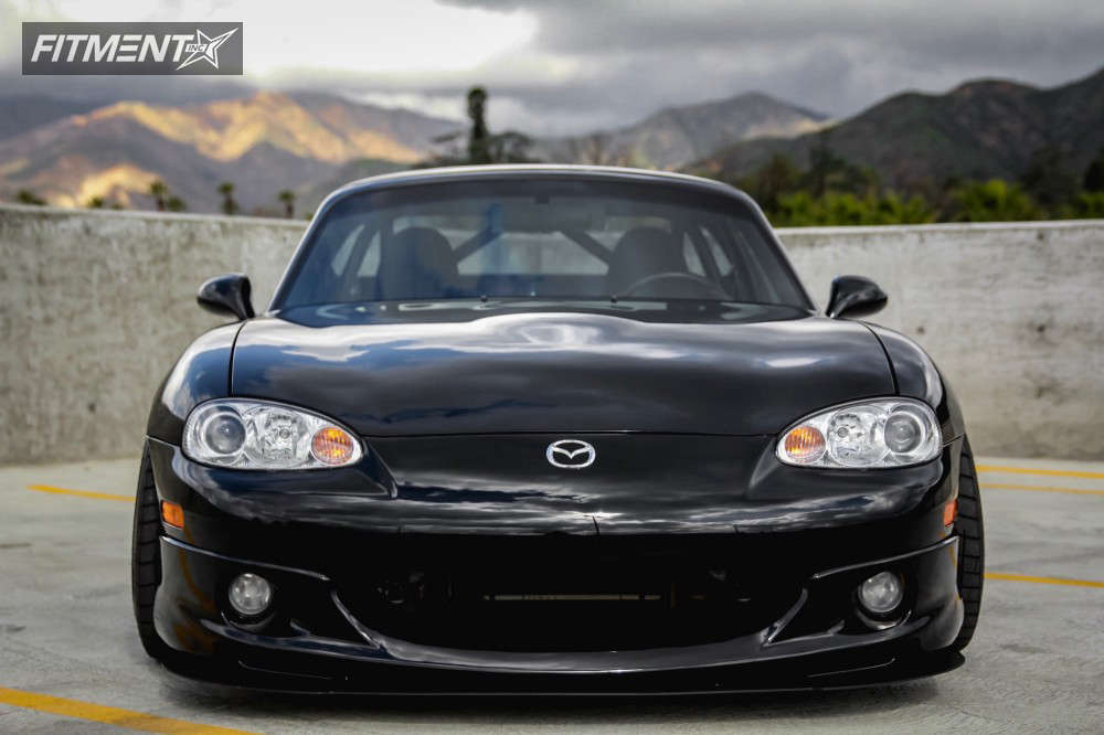 2002 Mazda MX-5 Miata Base with 16x9.5 CCW D110 and Toyo Tires 225x45 ...