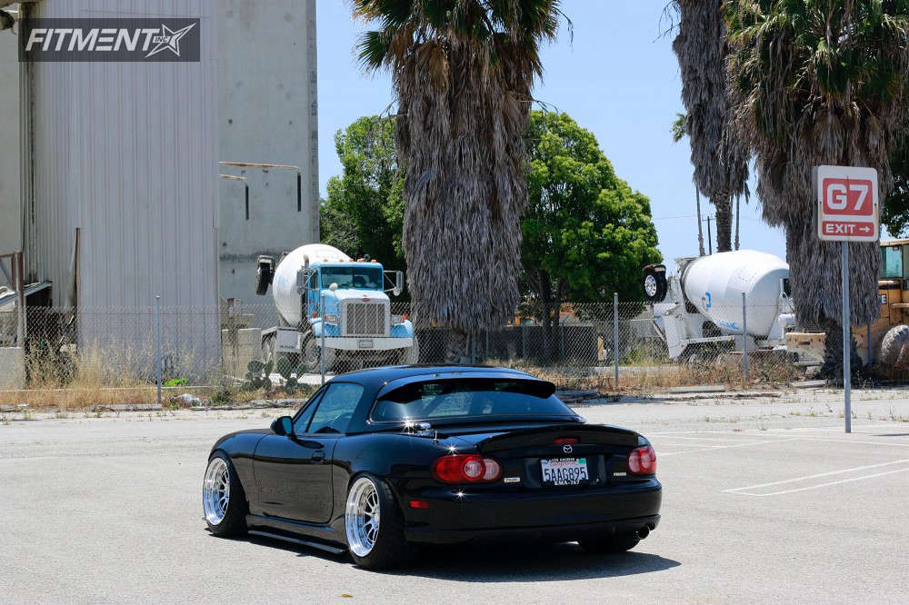 2002 Mazda MX-5 Miata Base with 16x9.5 CCW D110 and Toyo Tires 225x45 ...