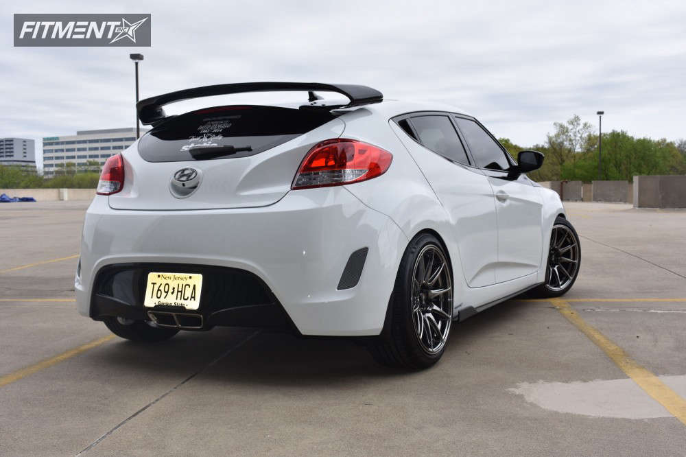 2016 Hyundai Veloster Turbo with 18x8.75 XXR 527 and Kumho 245x40 on ...