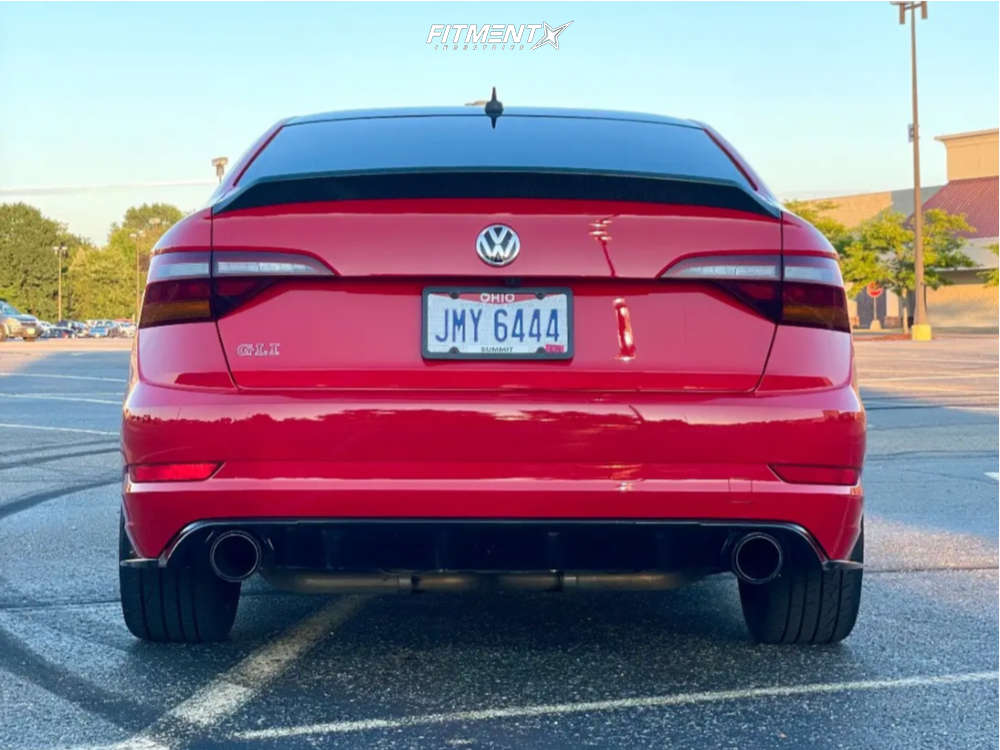 2019 Volkswagen Jetta GLI S with 19x8.5 Superspeed Rf05rr and General ...