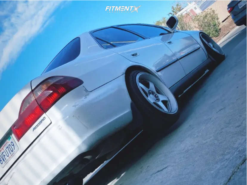 2000 Honda Accord LX with 18x9.5 XXR 962 and Bridgestone 215x40 on ...