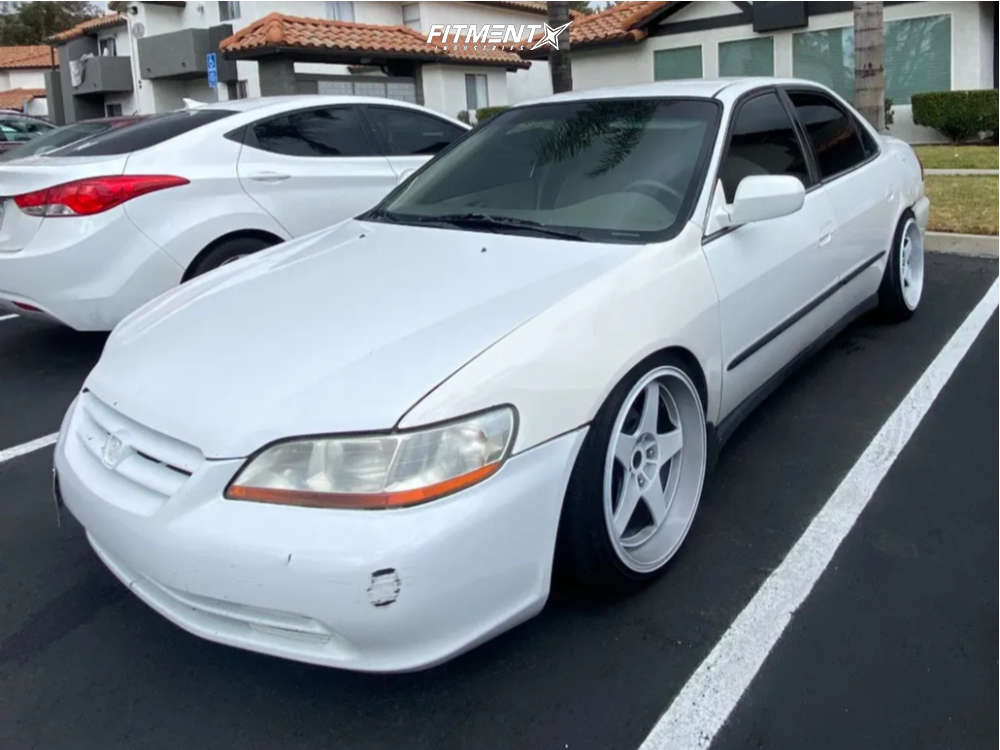 2000 Honda Accord LX with 18x9.5 XXR 962 and Bridgestone 215x40 on Coilovers | 2383398 | Fitment ...