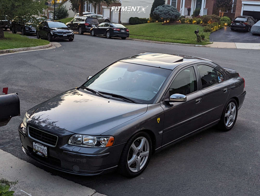 2006 Volvo S60 T5 with 17x7 Ronal R42 and Nokian 235x45 on Lowering ...
