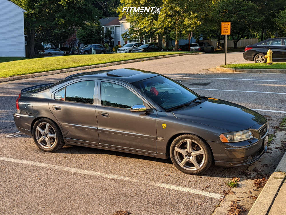 2006 Volvo S60 T5 with 17x7 Ronal R42 and Nokian 235x45 on Lowering ...