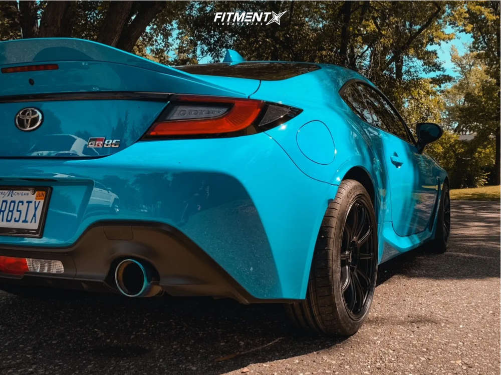 2022 Toyota GR86 Premium with 18x8.5 Superspeed Rf03rr and Continental ...