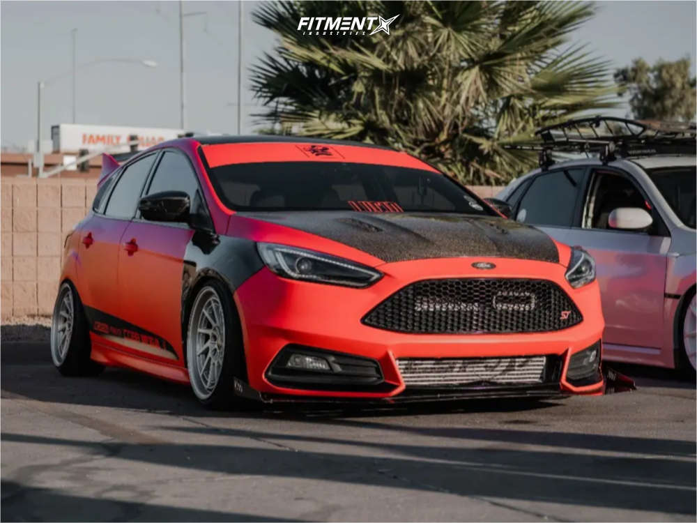 2016 Ford Focus ST with 18x9.5 Heritage Hokkaido-dir-c and Accelera ...