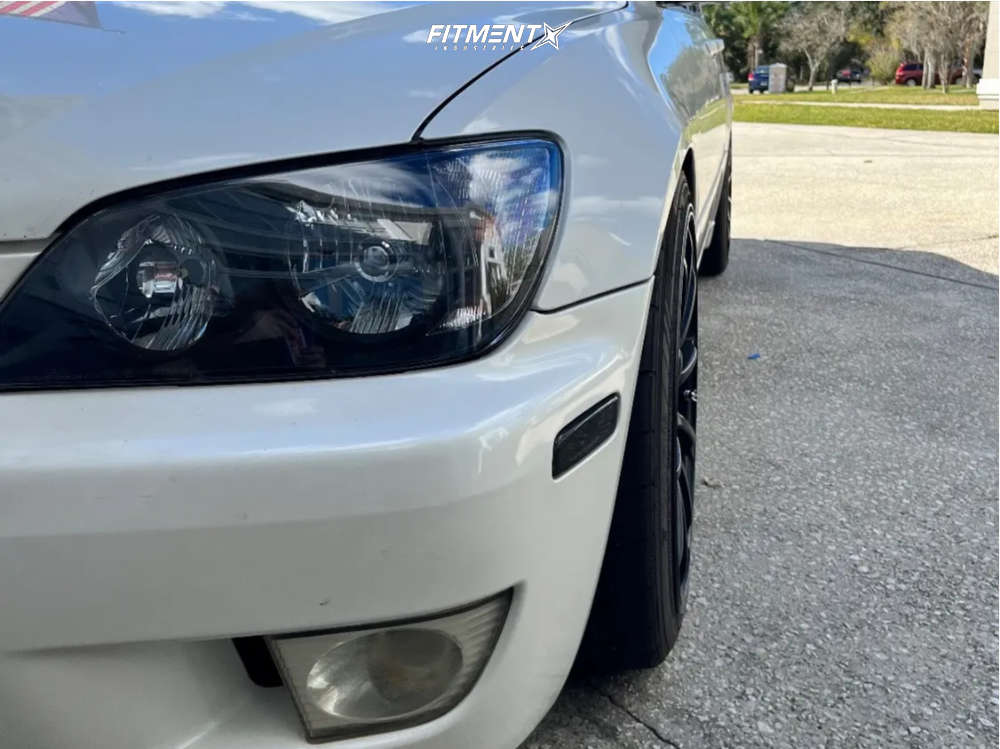 2001 Lexus IS300 Base with 18x8.5 AVID1 Av27 and Yokohama 225x40 on ...