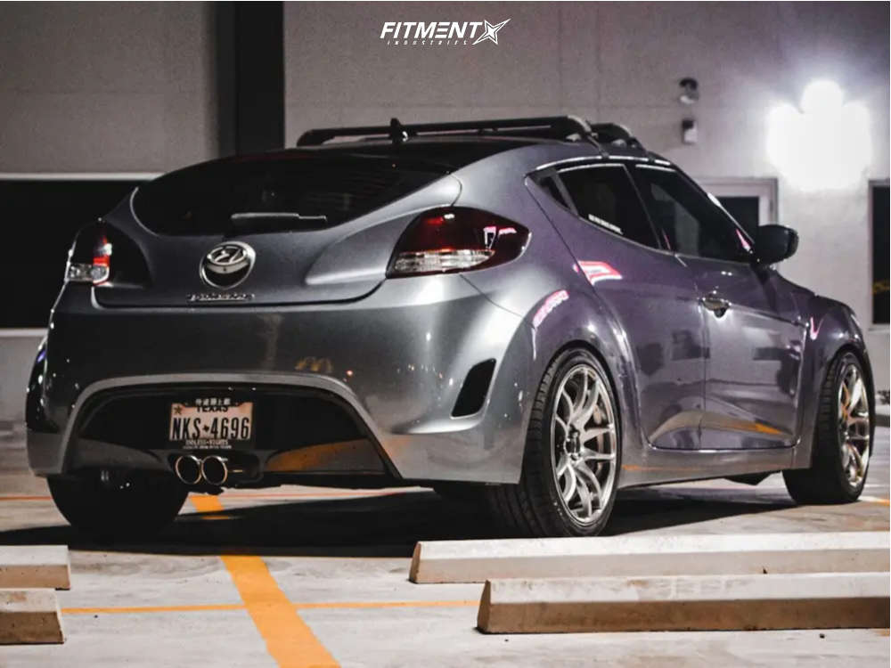 2016 Hyundai Veloster Base with 18x8.5 Vors Tr4 and Ironman 235x45 on ...