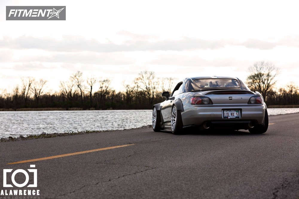 2000 Honda S2000 Base with 18x9.5 Varrstoen Mk9 and Hankook 265x35 on ...